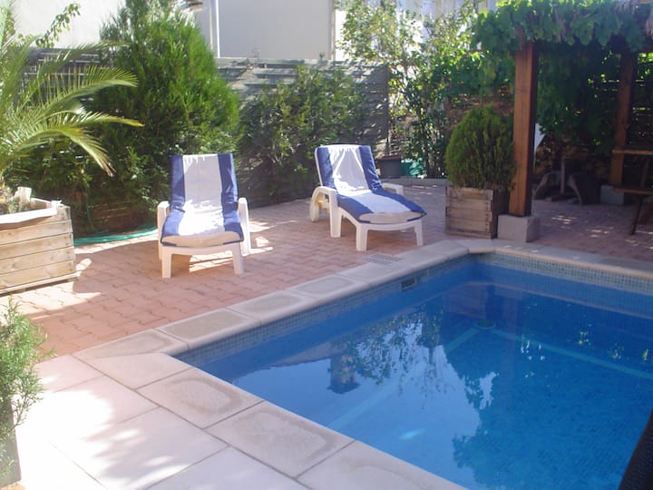 Bas De Villa Avec Piscine Prive - Agay