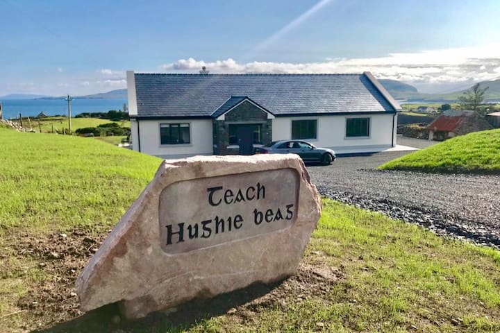 Contemporary House With Stunning Sea Views - Achill Island