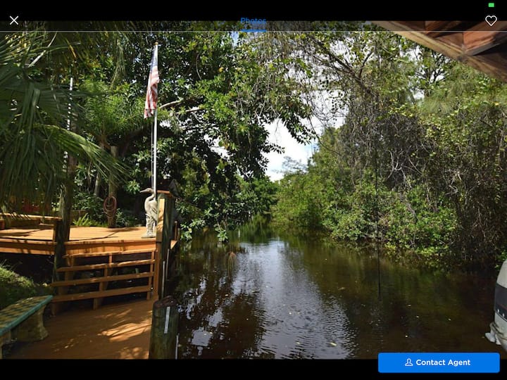 Grace's Creek Side Cottage And Efficiency - Stuart Beach, Stuart