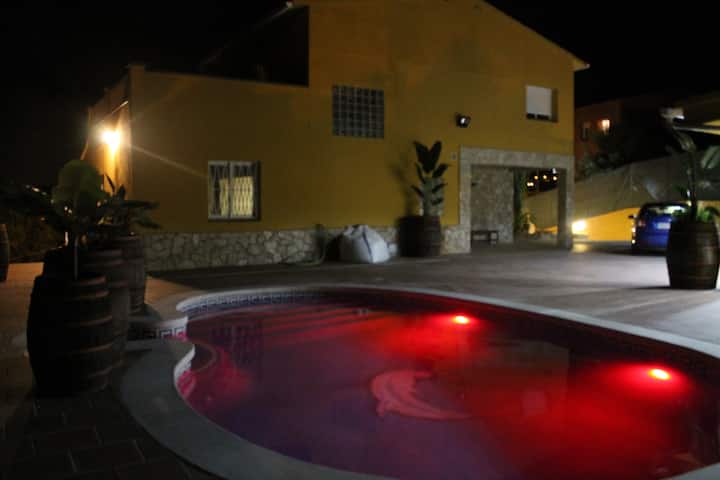 Villa Andorra, Alquiler Temporal - Blanes