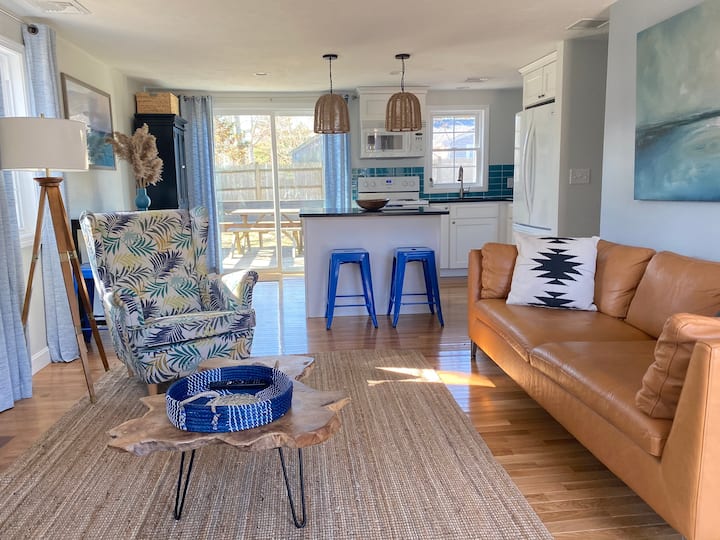 Stylish Cape House With Central Ac & Private Yard - Dennis, MA