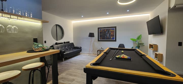 Apartament In The Center Of The Action. ⭐Great⭐ - 