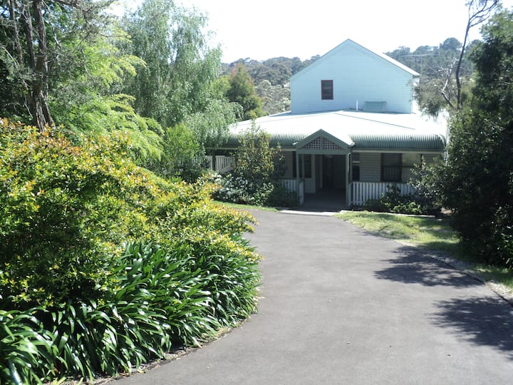 3/4 Acre 4brfamily Beach House, Boardwalk To Beach - Mount Martha