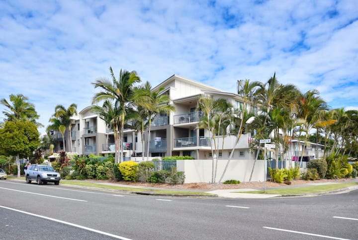 Maroochydore Stylish Luxury - Pool / Beach Zd9 - Maroochydore