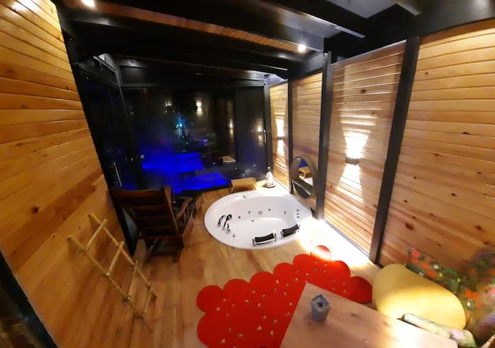 Sapanca Doğal Yaşam Köyü
 Isıtmalı Havuz & Jakuzi - Sakarya