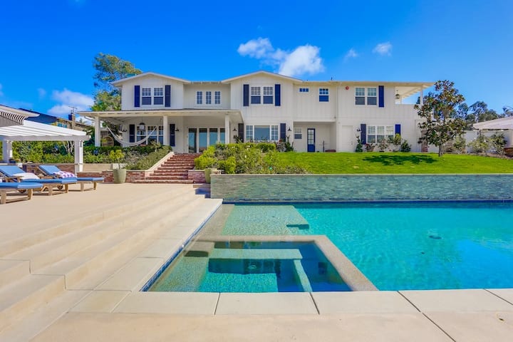 Private Resort W/pool, Pickleball & Outdoor Oasis - Carlsbad, CA