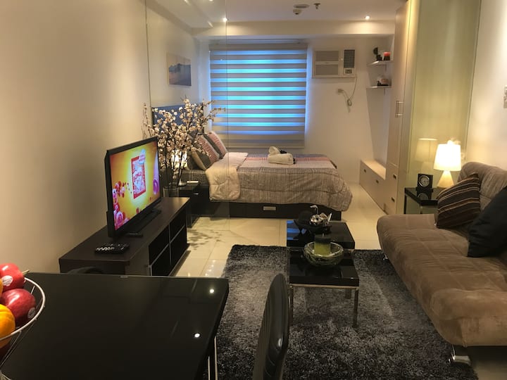 Cheap Cozy 1b Wifi (Up To 100mpbs) Residence - Quezon City