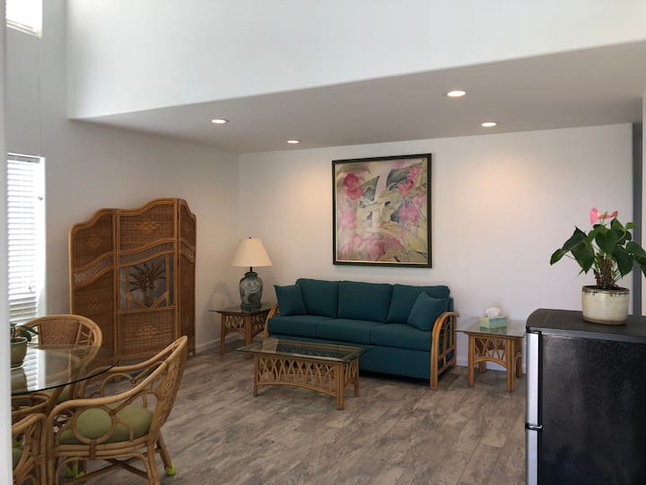 Ruby's Oceanview Estates Bed & Breakfast, Wailuku - Maui, HI