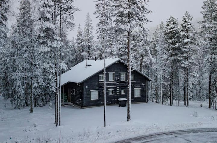 Laadukas Mökki Levi-tunturilla Perhelomailuun - Lapland