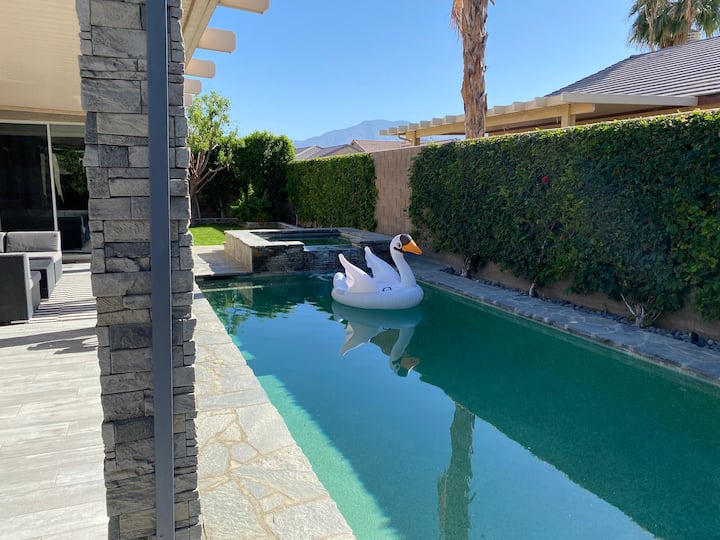 Maison Des Festivals - Piscine/spa Privés, Foyer, 3,5 Salles De Bain - Indio, CA