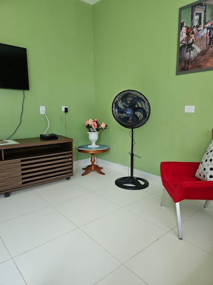 Pousada Ninhotuiuiu - Campo Grande