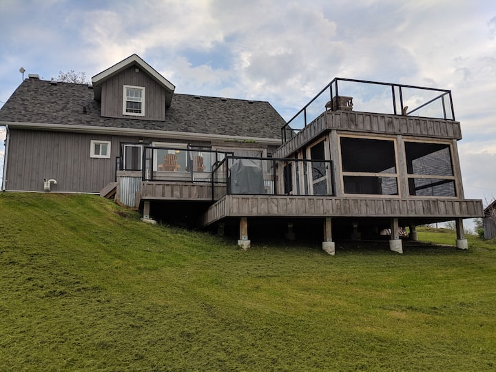 Top 10 Cabin Rentals In Prince Edward County, Canada - Updated 2024 ...