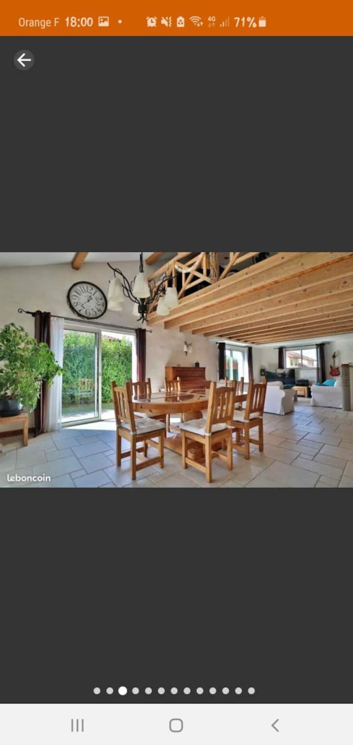 Maison Chaleureuse - Bonneville