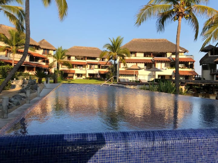 Luxury Boutique Villa Caracol In Playa Blanca - Playa Blanca, Mexico