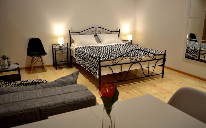 Cozy Apartment #3 In Old Tbilisi - Tbilisi