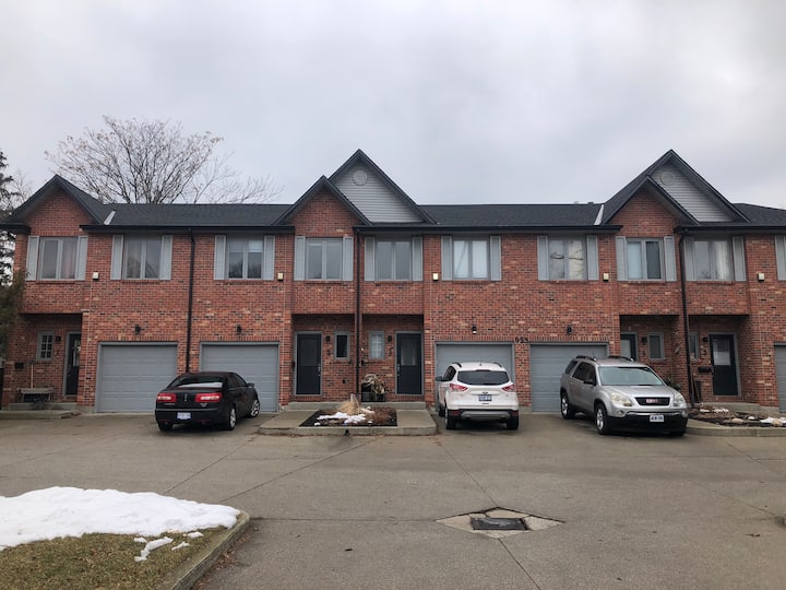 Colborne Condo - Port Huron, MI