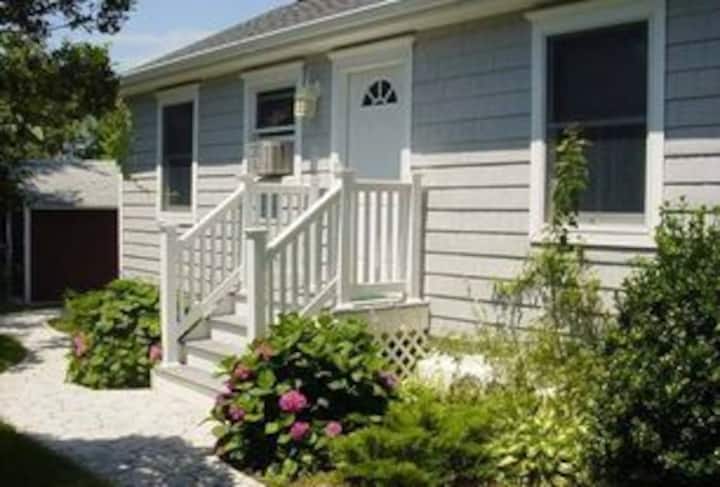 Bay Head Cottage  August 2-9 Available - Manasquan, NJ