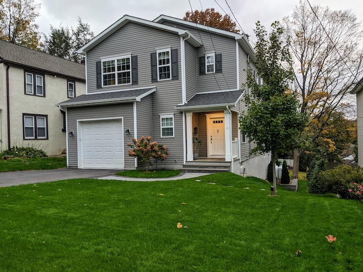 New 4 Bedroom Designer Home 35 Min From Nyc - Westchester County, NY