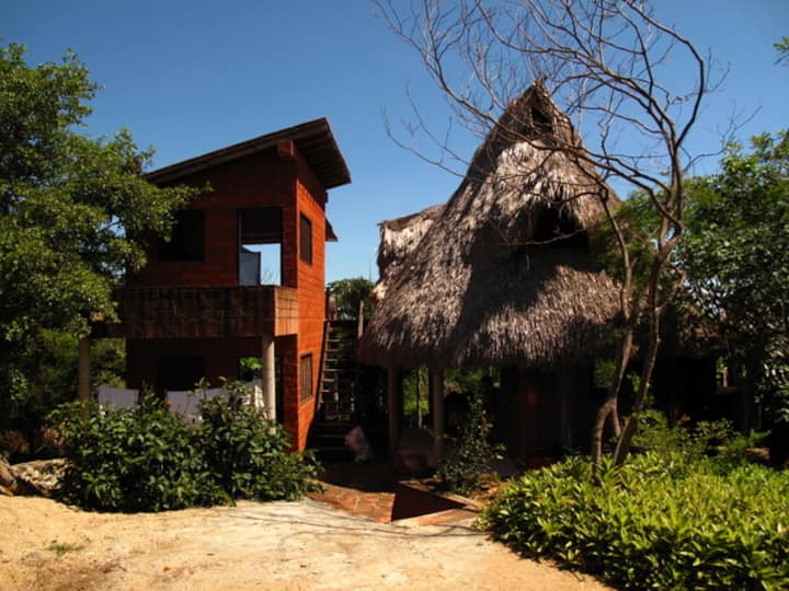 Casa Los Amanaceres - Mazunte