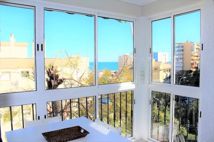 Apartment 5min From La Carihuela Beach - Torremolinos