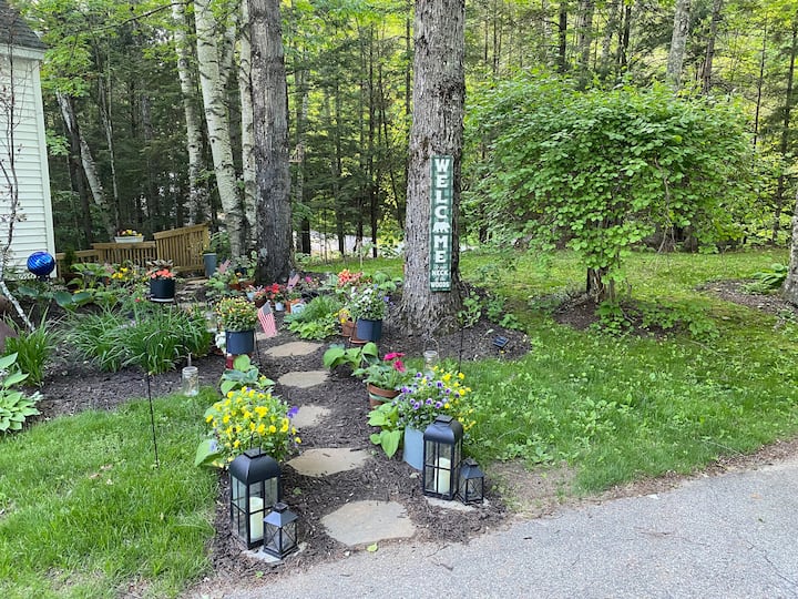 Mountain Getaway! One Night Stays Available. - New Hampshire (State)
