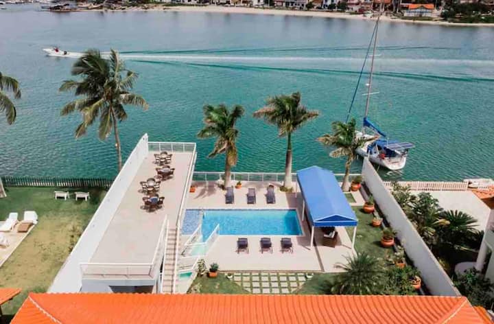 Mansão Beira Mar Com 10 Suites Completas - Cabo Frio