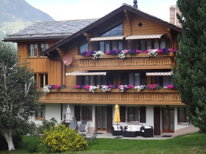 Ruhige 3 1/2 Zi Fw  Mit Blick Auf Die Berge - Grächen