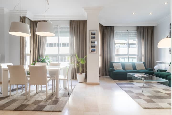 Exclusivo Apartamento Canovas. Lic. Reg At-33554v - Valencia