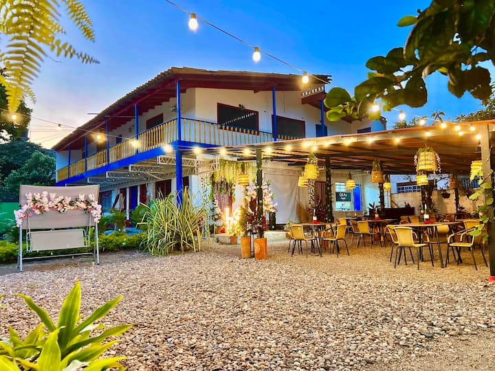 Oka Campestre Casahotel: Habitación 203 + Desayuno - Villeta