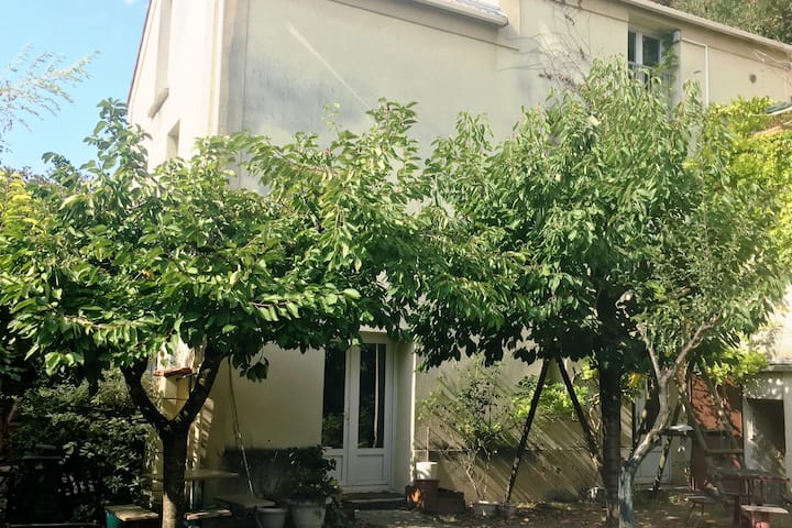 Petit Appartement Avec Jardin Au Bord De La Seine - Taverny