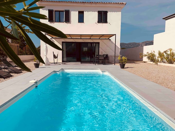 Villa Nova 6 Personnes, Piscine, Plage à 10min - Corsica