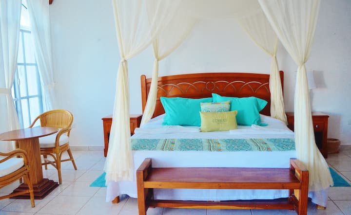 1 Bedroom Suite By The Ocean. Welcome To Corales - Puerto Morelos