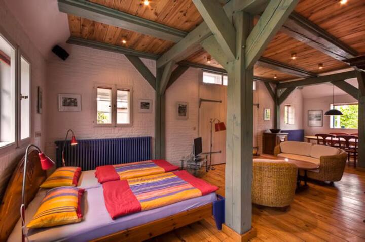 Ferienwohnung Altes Land // Schmiede Apartment - Buxtehude