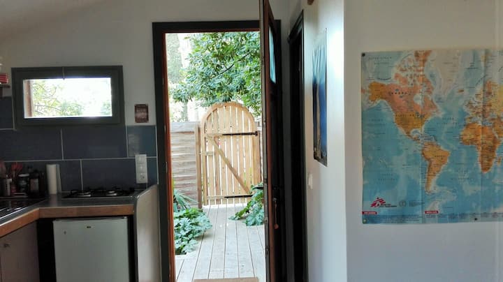 Sète: Chalet Indépendant, Vue Etang De Thau Et Mer - Sète