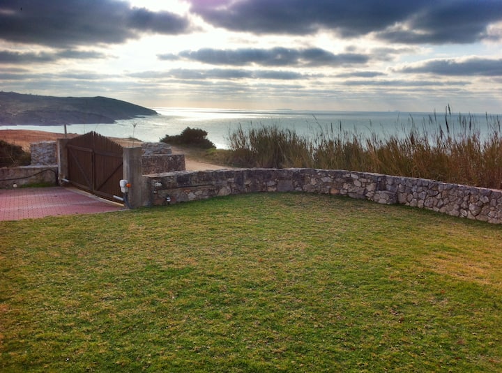 Amazing Ocean Front Location - São Martinho do Porto