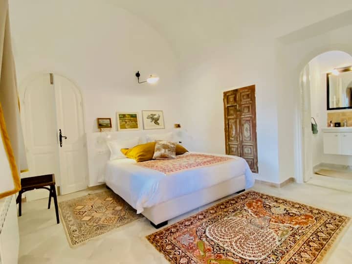 Lella Zohra, Breakfast & Pool  Sidi Bou Said - Sidi Bou Said