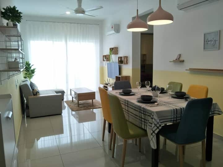Elegant 2br2bh Mesahill Condo (Wifi + Smart Tv) - Aéroport de Kuala Lumpur (KUL)
