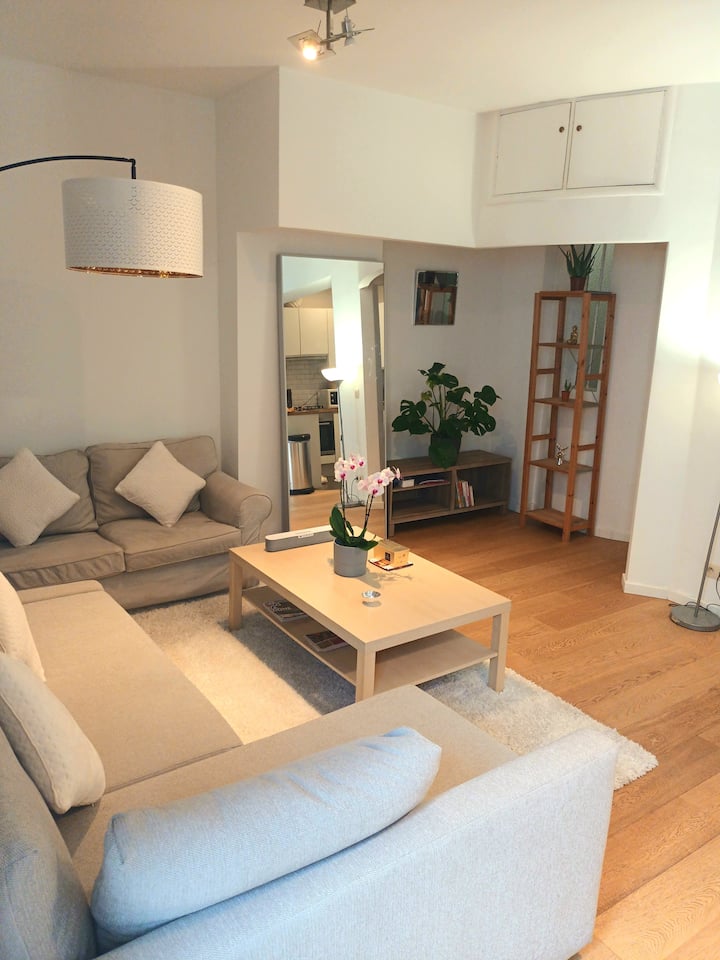 Beautiful 2 Bedroom Apartment In Place Flagey Bxl - Brussels
