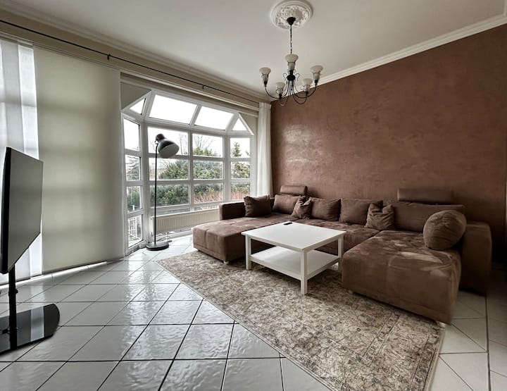 Ferienhaus Mit Parkplatz, Terrasse Und Stadtnähe - Bremen