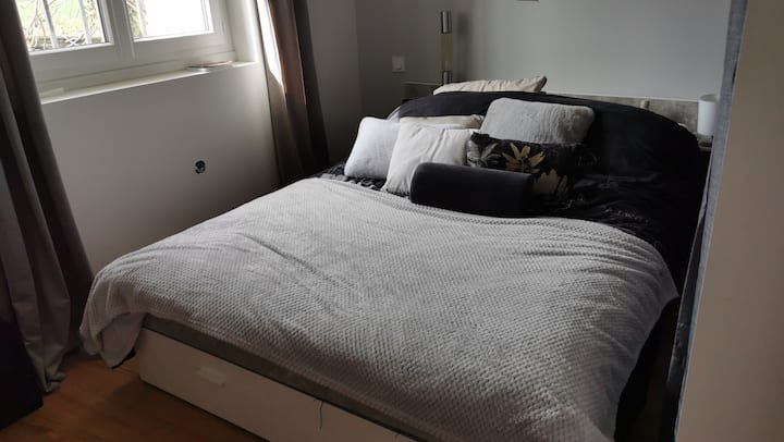 Chambre Numéro 2, Cosy (Grise) - Anjou