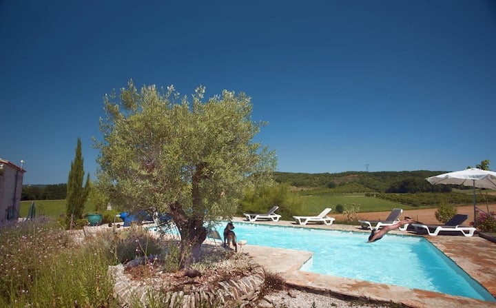 Gîte Familial à La Campagne - Lot-et-Garonne