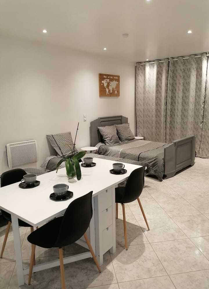 Studio Indépendant, Chauffé Idéal Déplacement Pro - Aube