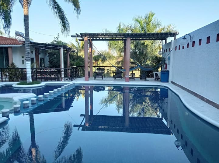 Casa Las Fincas - Tequesquitengo