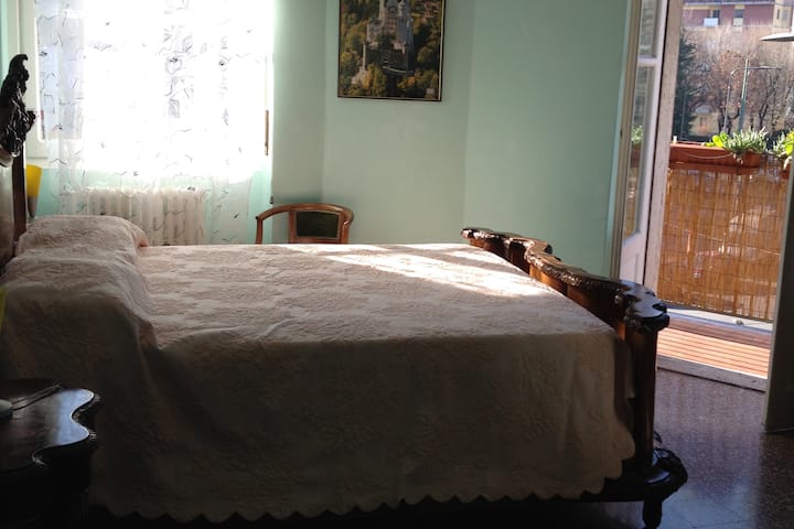Sunny And Artistic Apartment Near San Siro - Assago