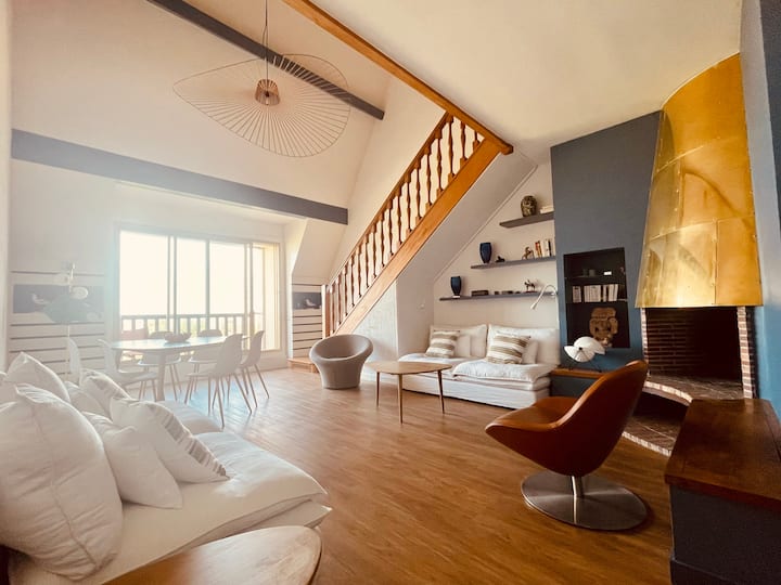 Plage De Deauville, Vue Mer,  Duplex De 150 M2 - Deauville