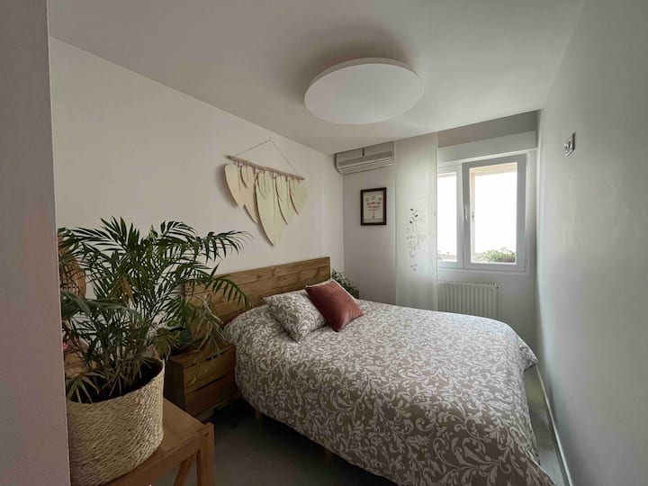 Habitación Privada En Pamplona - Pamplona