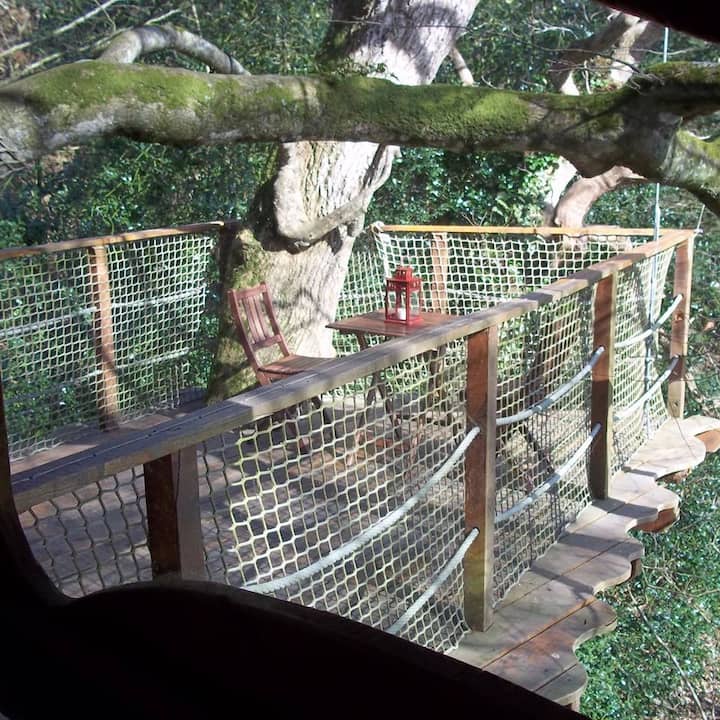 Cabane De Kermenguy En Bretagne - Plouescat
