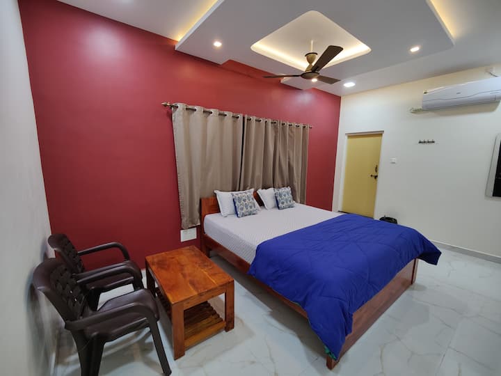 Love Hampi Homestay - Room2 - Hampi