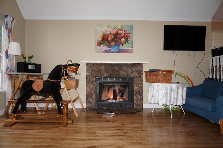 Peaceful 3br Getaway | 30 Mins To The City - Cypress Mountain, BC