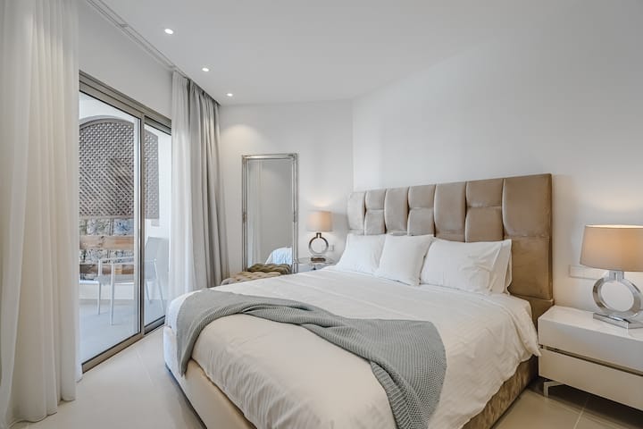 Lujoso Apartamento De Dos Dormitorios En  Palm Mar - Tenerife